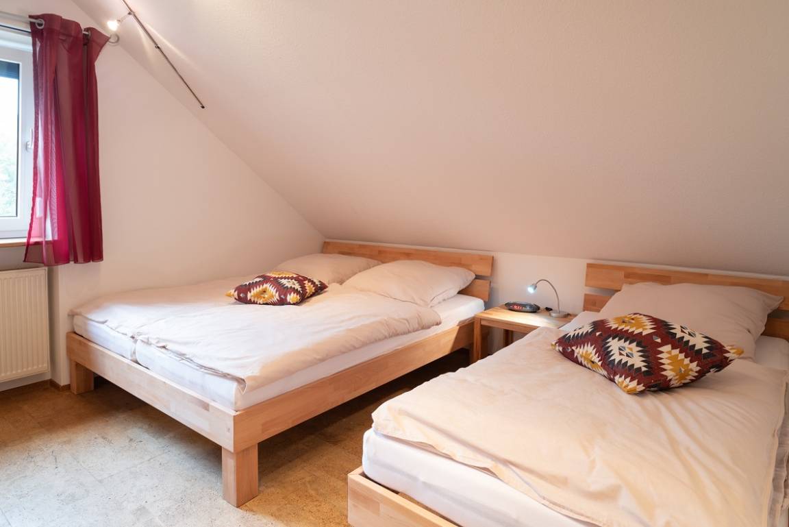 50 M² Ferienwohnung ∙ 1 Schlafzimmer ∙ 3 Gäste - Coburg