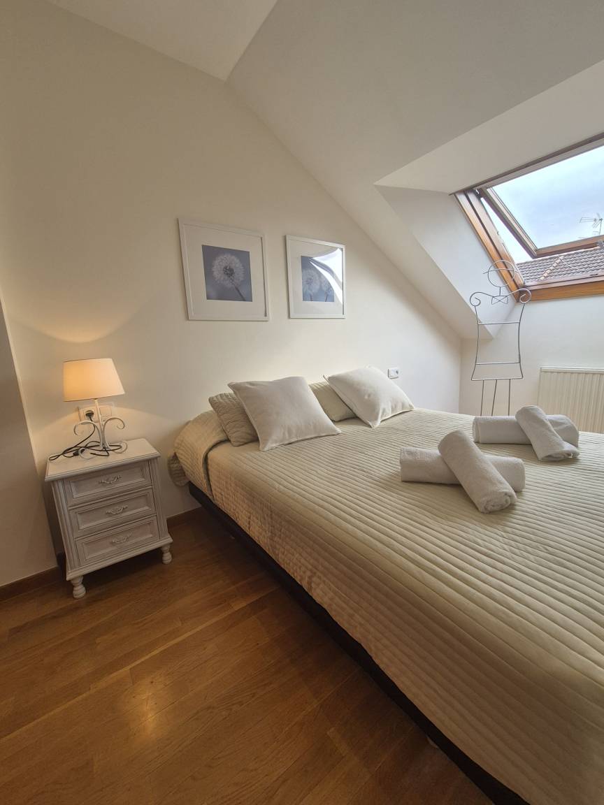 73 M² Apartamento ∙ 2 Habitaciones ∙ 4 Huéspedes - Villaviciosa