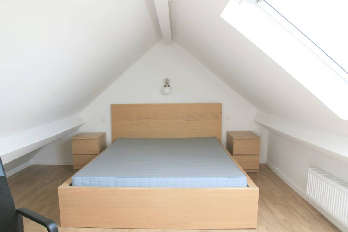 300 M² House ∙ 1 Bedroom ∙ 2 Guests - Brussels Region