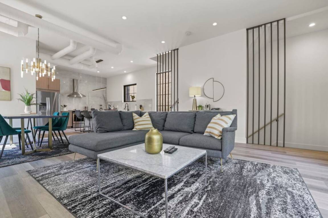 186 M² Apartment ∙ 3 Bedrooms ∙ 8 Guests - Nationwide Arena