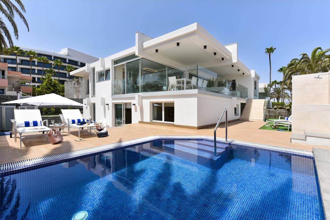 250 M² Villa ∙ 4 Chambres ∙ 8 Personnes - Maspalomas