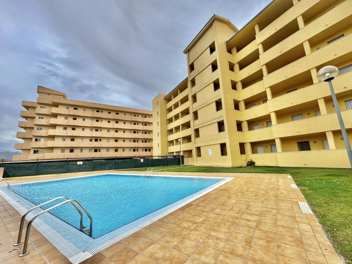 69 M² Apartment ∙ 2 Bedrooms ∙ 6 Guests - Empuriabrava