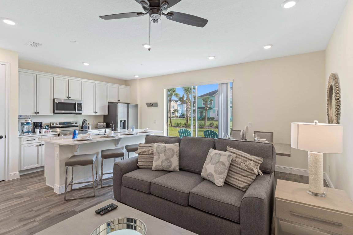Cottage ∙ 3 Bedrooms ∙ 8 Guests - Florida