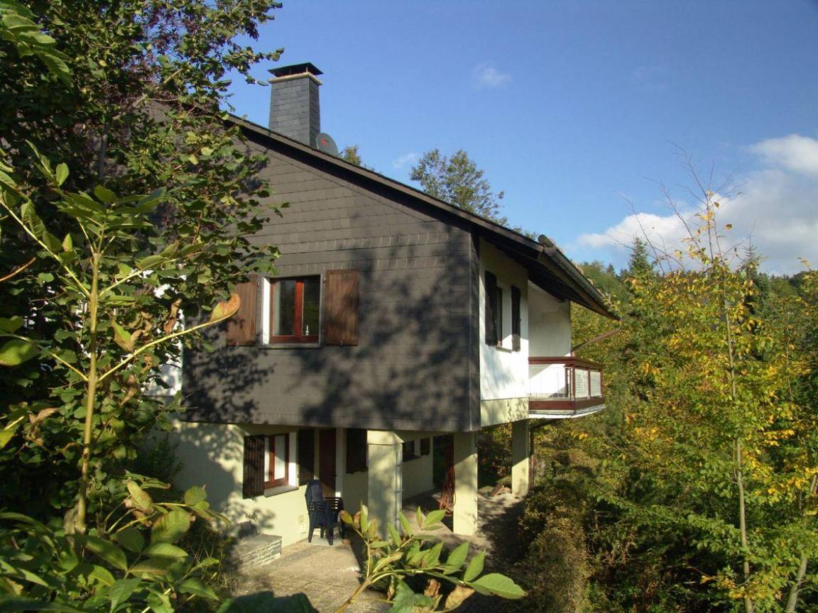 180 M² Ferienhaus ∙ 4 Schlafzimmer ∙ 8 Gäste - Bad Fredeburg