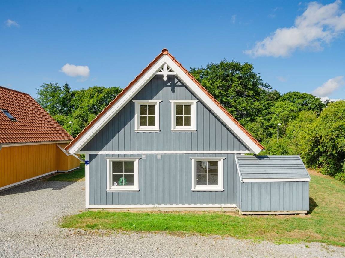 102 M² Ferienhaus ∙ 1 Schlafzimmer ∙ 8 Gäste - Sonderburg