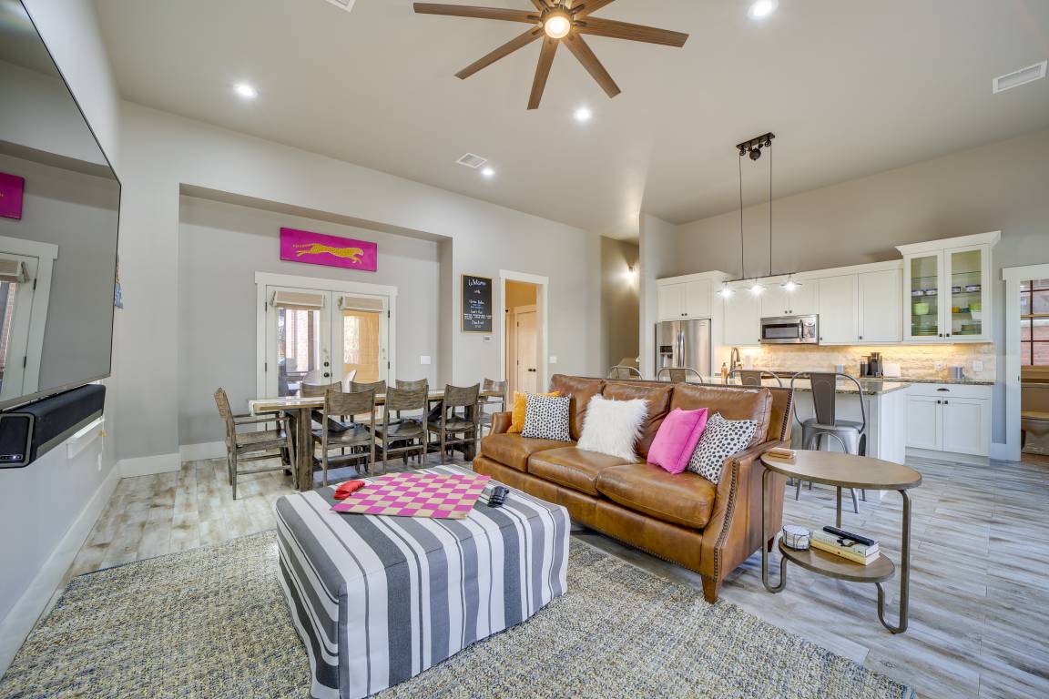 228 M² House ∙ 3 Bedrooms ∙ 10 Guests - Carlton Landing