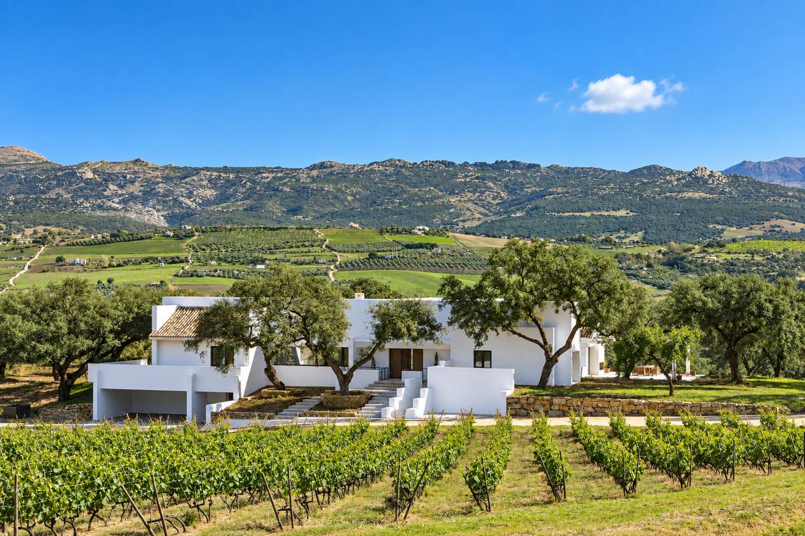 615 M² Villa ∙ 4 Schlafzimmer ∙ 8 Gäste - Ronda