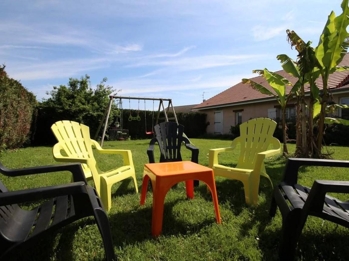 25 M² Chambre D'hôtes ∙ 1 Chambre ∙ 4 Personnes - Saint-Jean-de-Losne