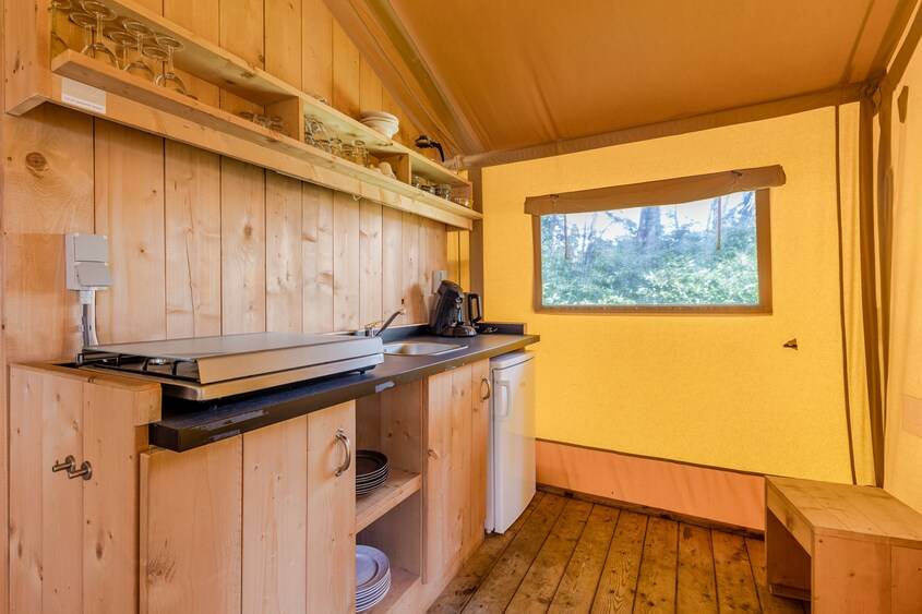 38 M² Tent ∙ 3 Bedrooms ∙ 6 Guests - Breda