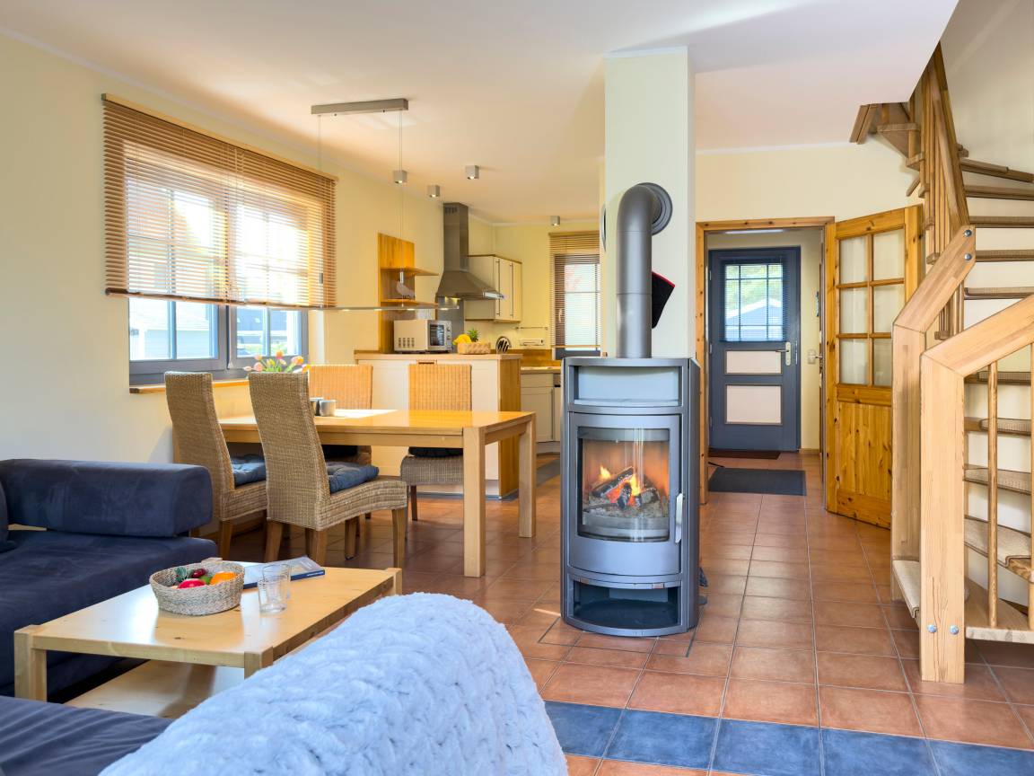 95 M² Ferienhaus ∙ 3 Schlafzimmer ∙ 6 Gäste - Zingst