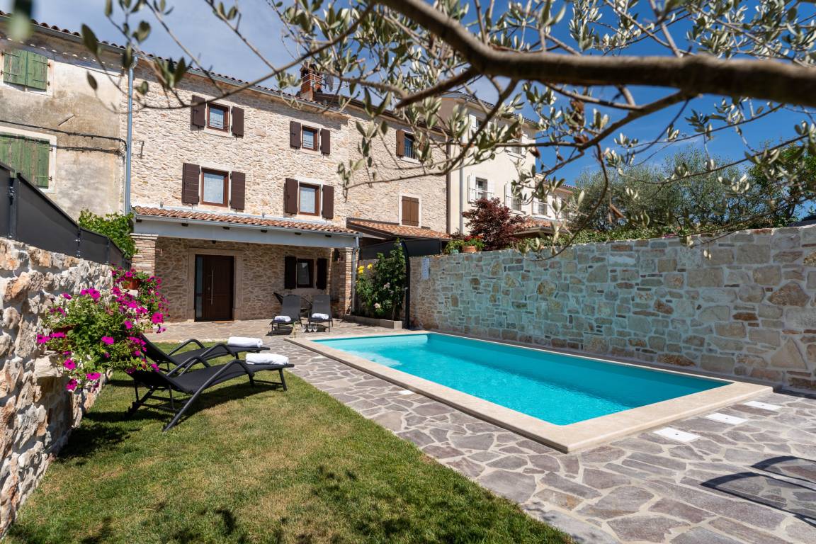 100 M² Vivenda ∙ 3 Quartos ∙ 6 Hóspedes - Novigrad