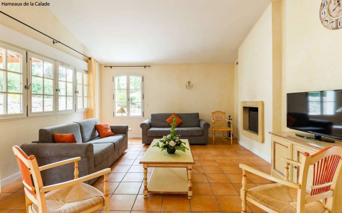 Villa ∙ 4 Bedrooms ∙ 10 Guests - Fayence