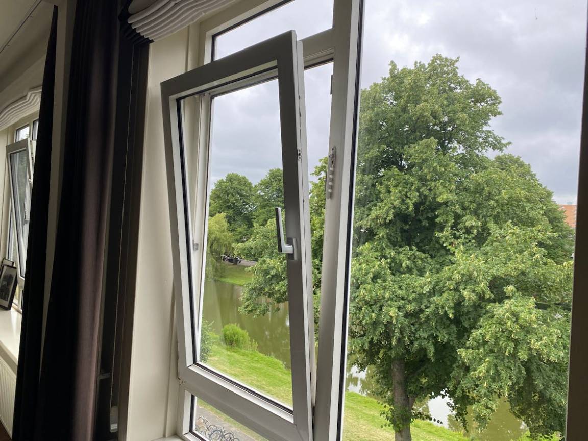 80 M² Apartment ∙ 3 Bedrooms ∙ 3 Guests - Groningen