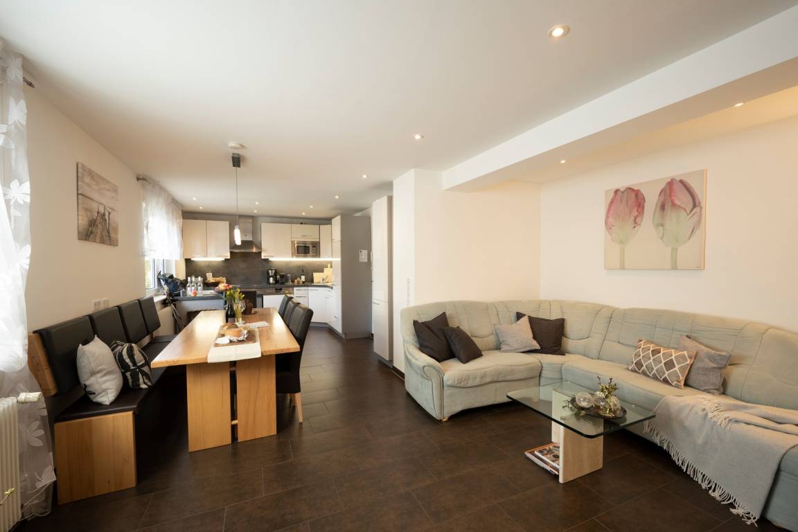 160 M² Maison De Vacances ∙ 5 Chambres ∙ 12 Personnes - Singen