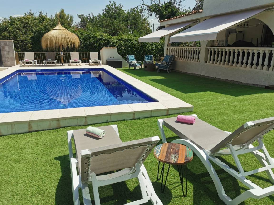 120 M² Villa ∙ 3 Slaapkamers ∙ 6 Gasten - Llíria