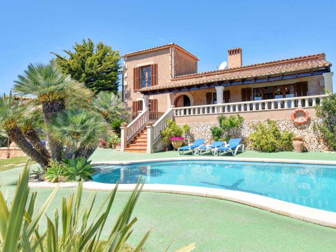 195 M² House ∙ 4 Bedrooms ∙ 8 Guests - Cala d'Or