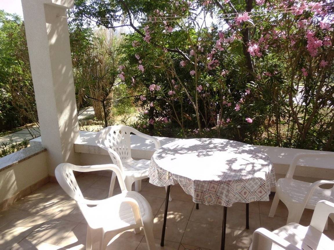 45 M² Apartamento ∙ 2 Habitaciones ∙ 5 Huéspedes - Pag