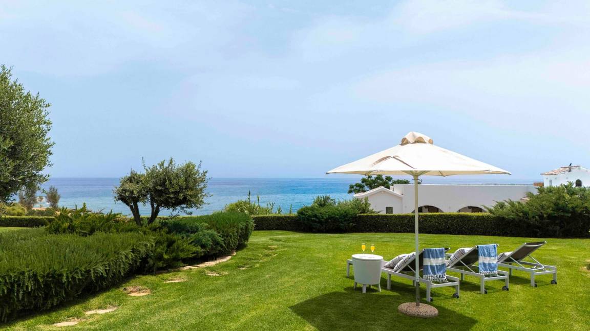 180 M² Apartment ∙ 5 Bedrooms ∙ 8 Guests - Ayia Napa