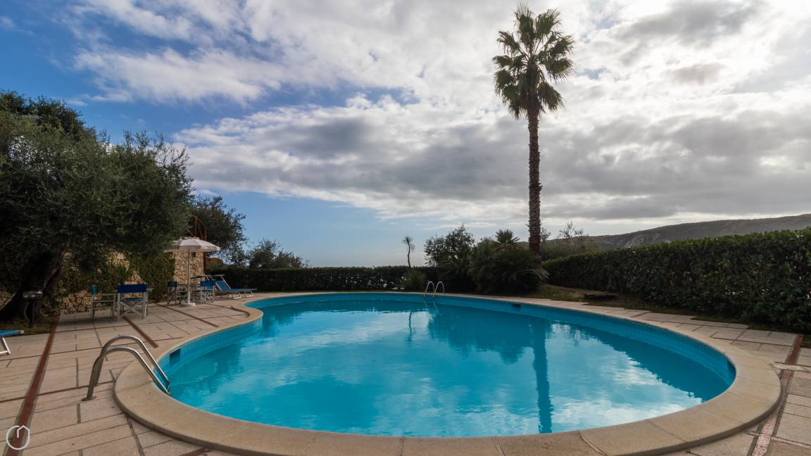 105 M² Apartment ∙ 3 Bedrooms ∙ 9 Guests - Finale Ligure