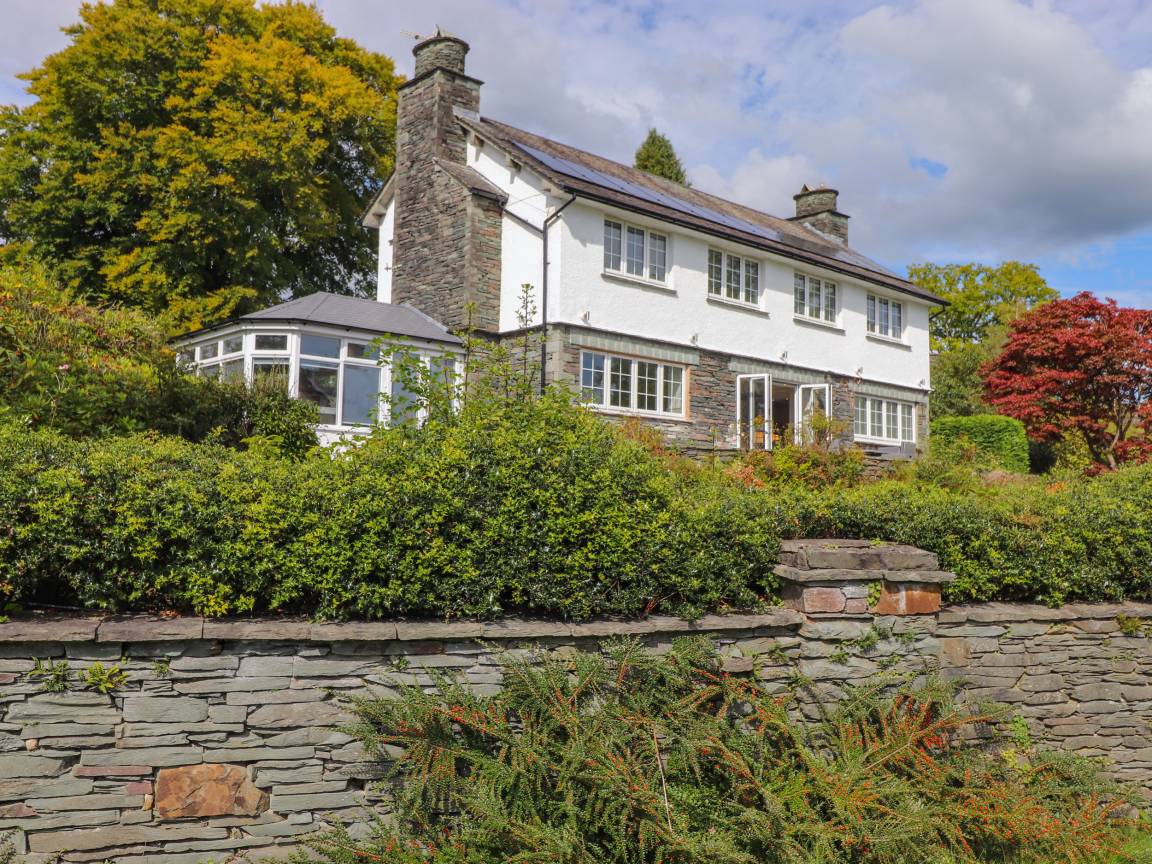 Cottage ∙ 4 Bedrooms ∙ 8 Guests - Windermere, UK