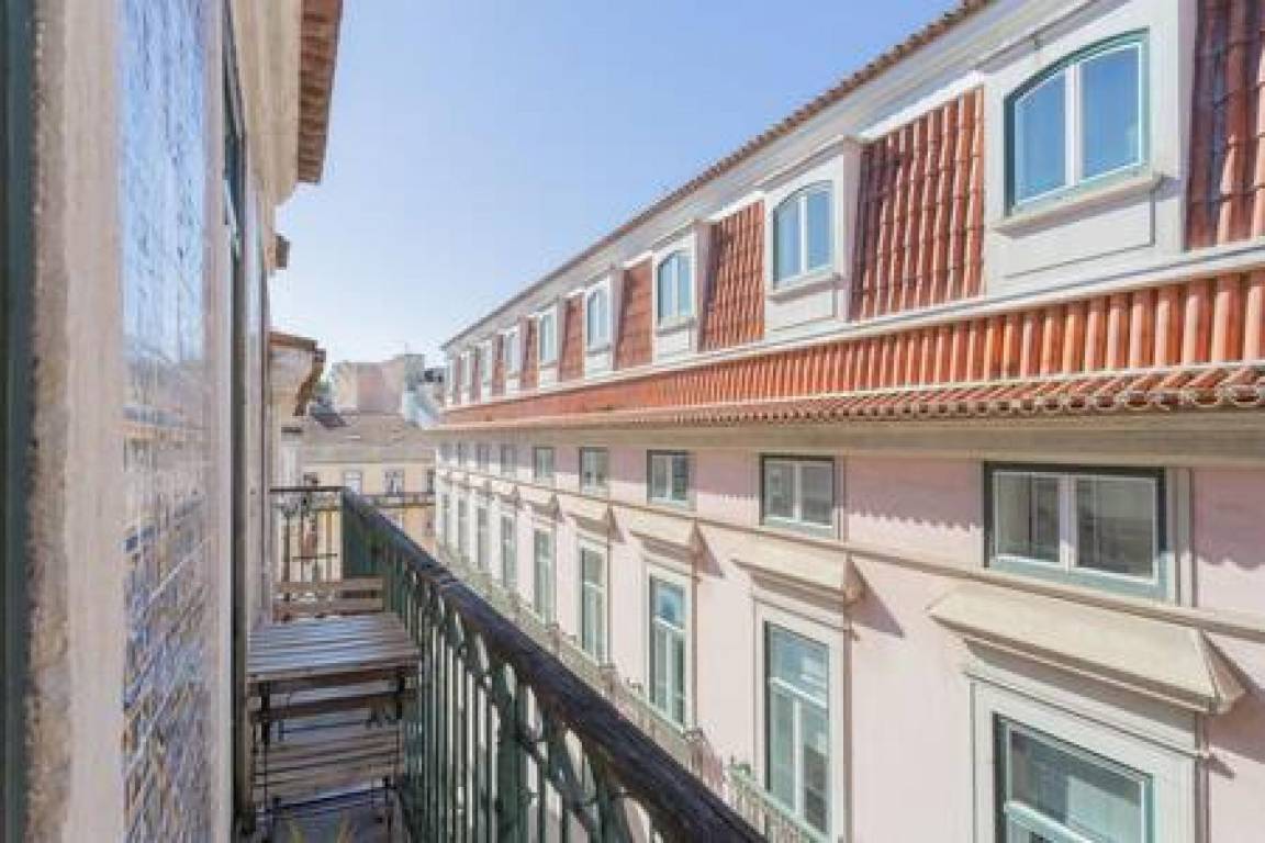 Apartamento ∙ 4 Quartos ∙ 8 Hóspedes - Campo de Ourique