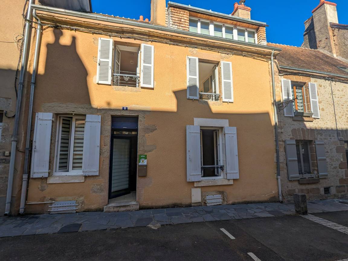120 M² Cottage ∙ 2 Slaapkamers ∙ 5 Gasten - La Châtre