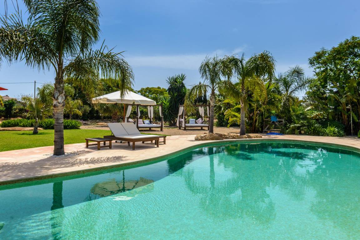 325 M² Villa ∙ 5 Chambres ∙ 8 Personnes - Santa Eulària des Riu
