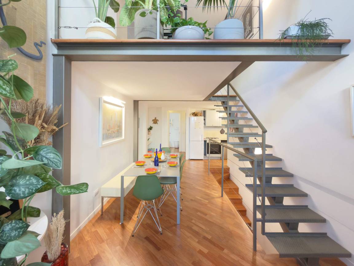 136 M² Apartamento ∙ 2 Quartos ∙ 6 Hóspedes - Milão