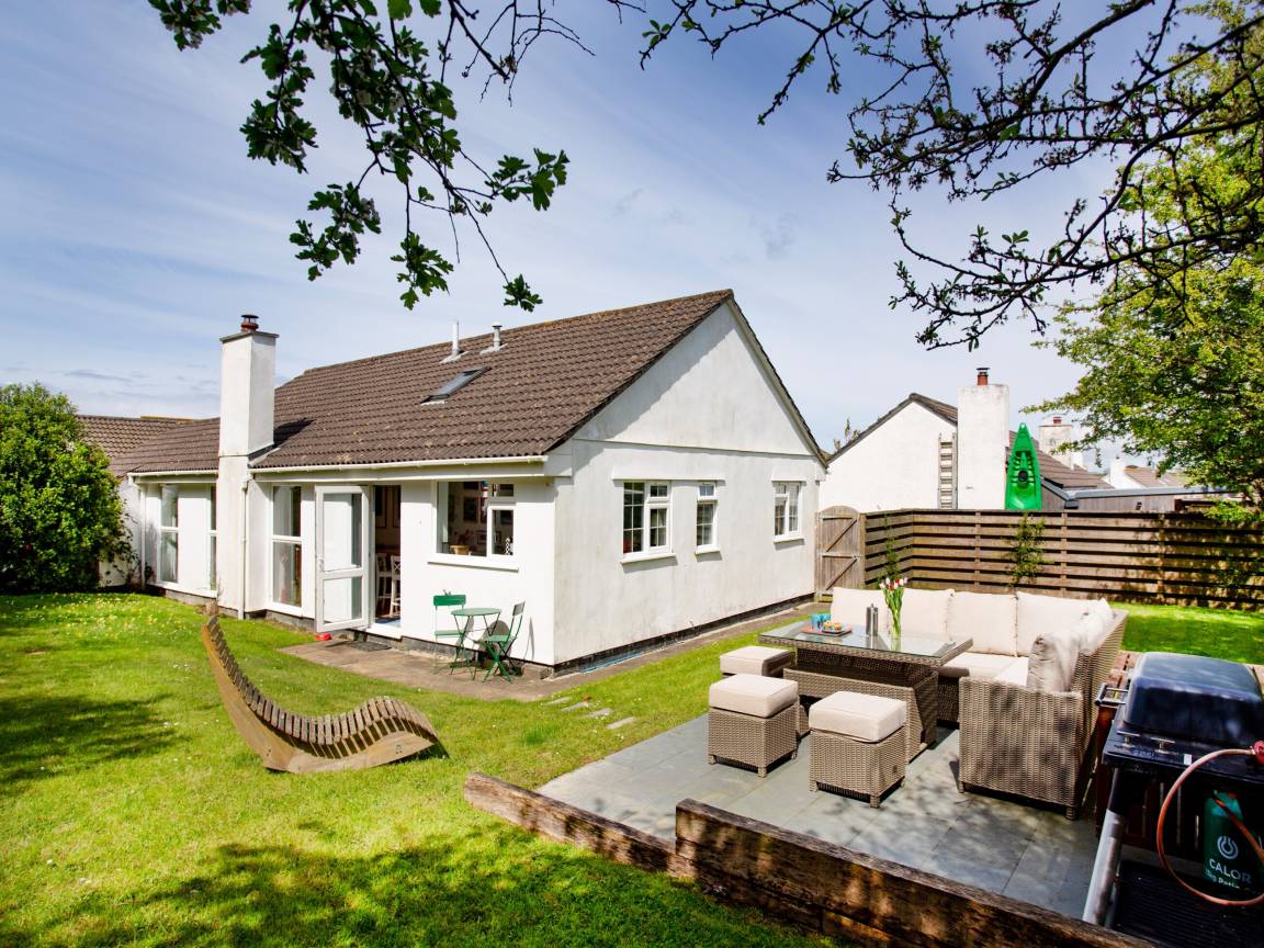 Cottage ∙ 4 Bedrooms ∙ 8 Guests - Wadebridge