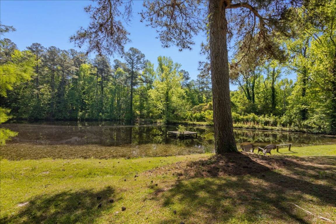 177 M² House ∙ 5 Bedrooms ∙ 12 Guests - Augusta, GA