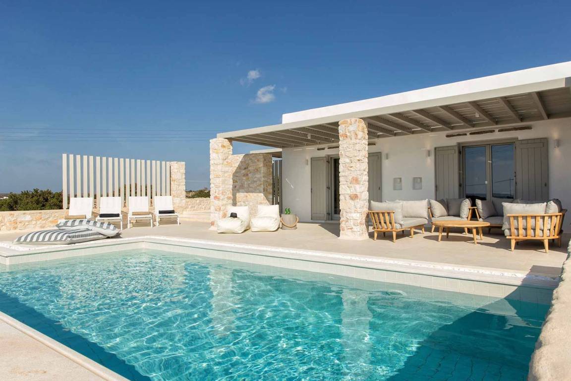 Villa ∙ 5 Bedrooms ∙ 10 Guests - Antiparos