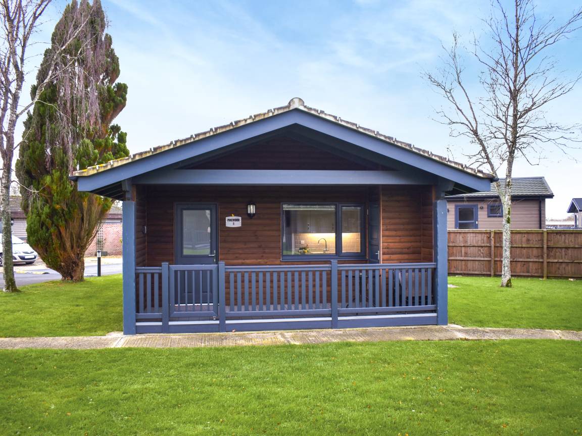 Cottage ∙ 2 Bedrooms ∙ 4 Guests - Axminster