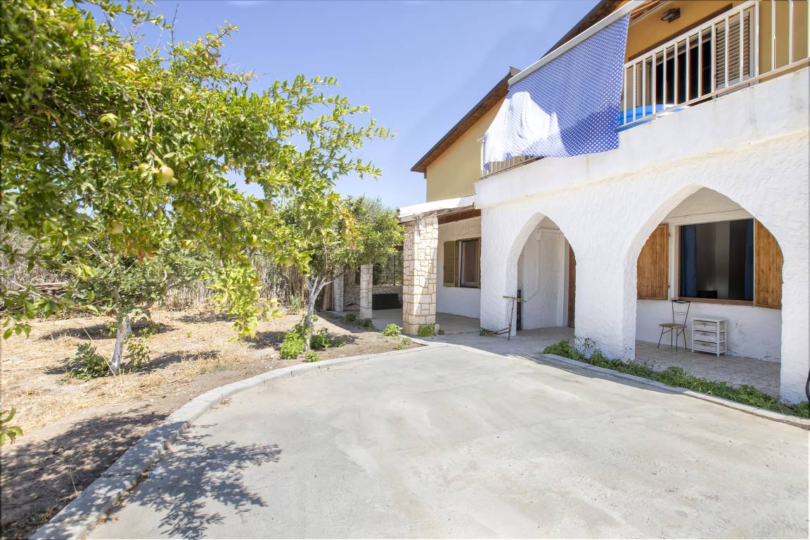 80 M² Apartamento ∙ 2 Habitaciones ∙ 5 Huéspedes - Porto Torres