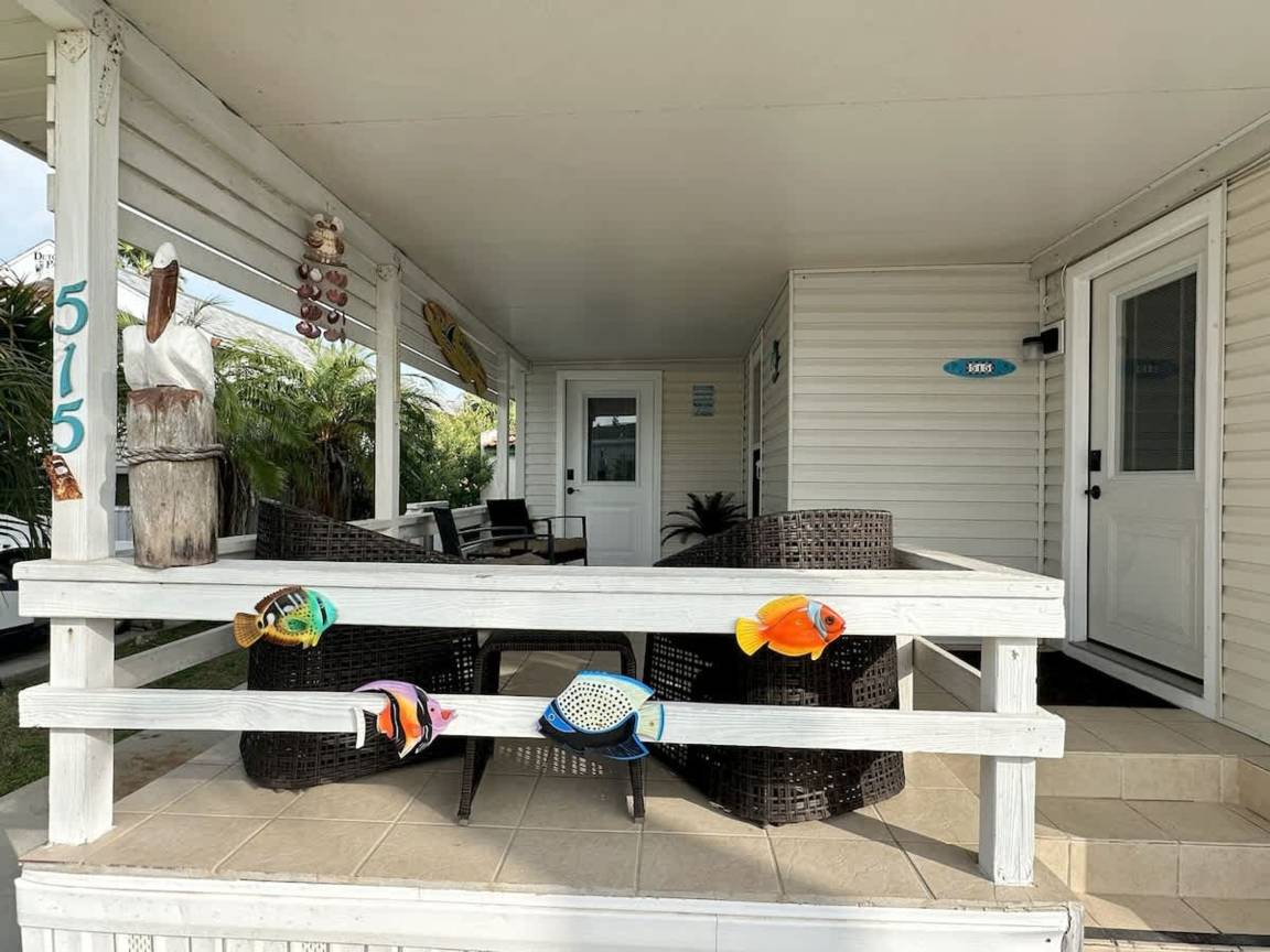 Apartment ∙ 2 Bedrooms ∙ 6 Guests - Port Isabel, TX