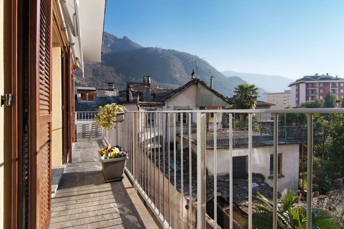 70 M² Apartment ∙ 1 Bedroom ∙ 4 Guests - Piuro