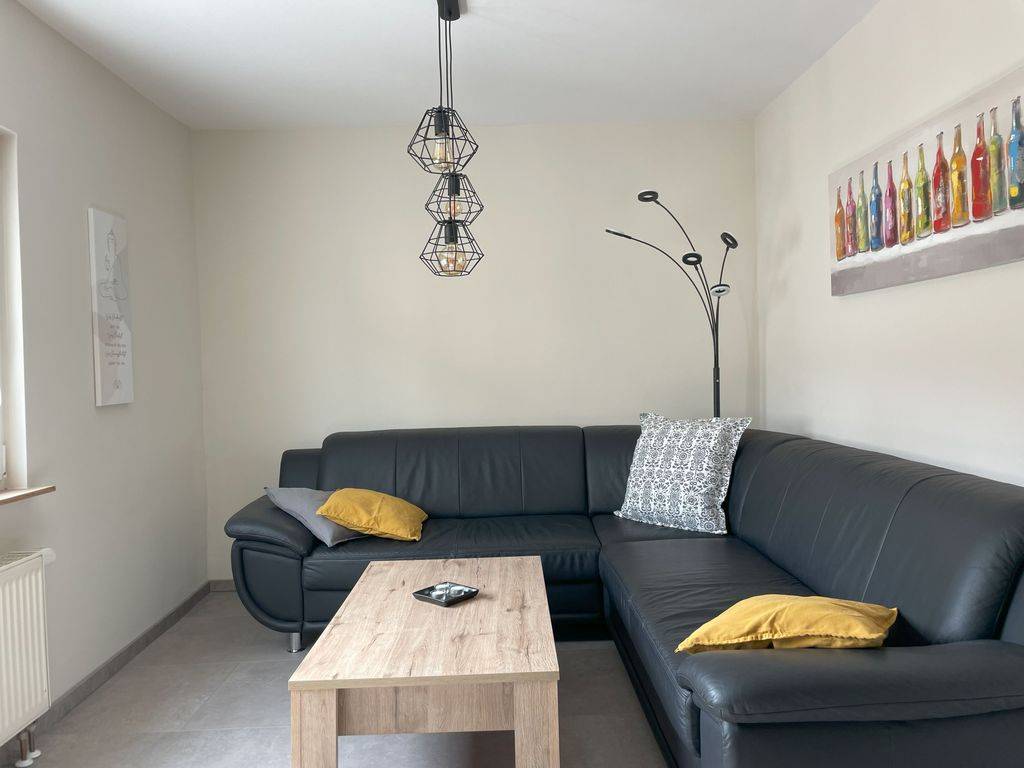 60 M² Ferienhaus ∙ 2 Schlafzimmer ∙ 4 Gäste - Egloffstein