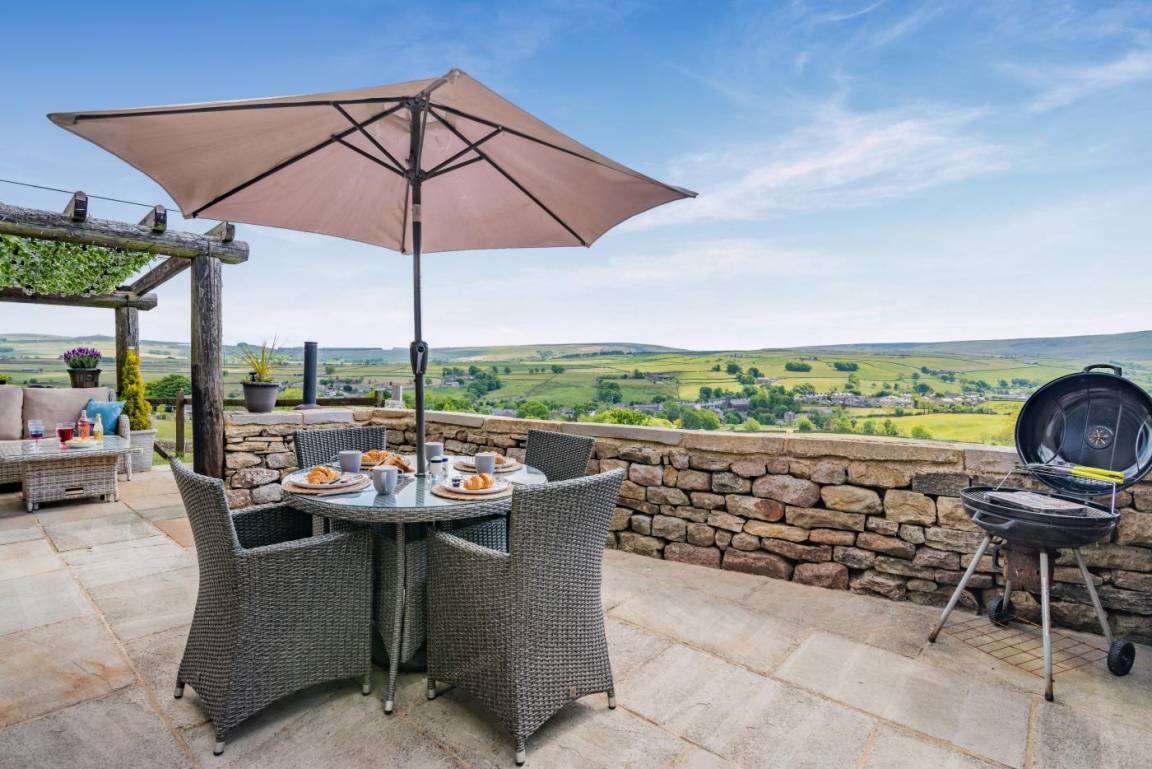 Cottage ∙ 2 Bedrooms ∙ 4 Guests - Hebden Bridge