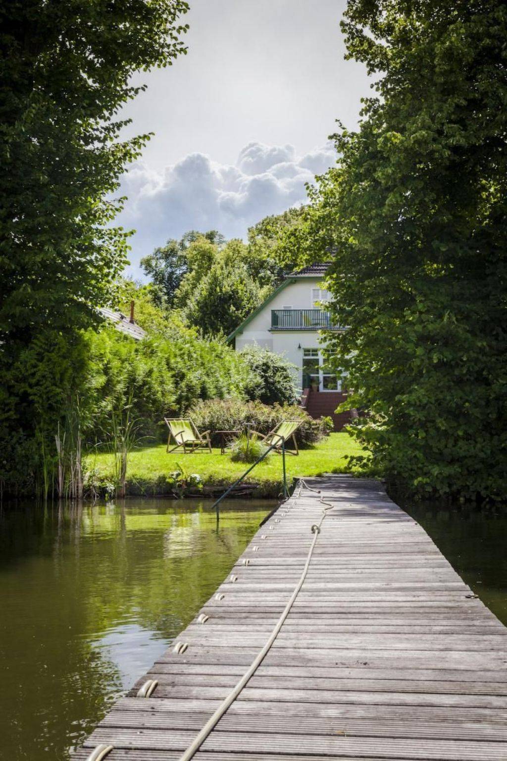 105 M² Appartement ∙ 2 Chambres ∙ 4 Personnes - Bestensee