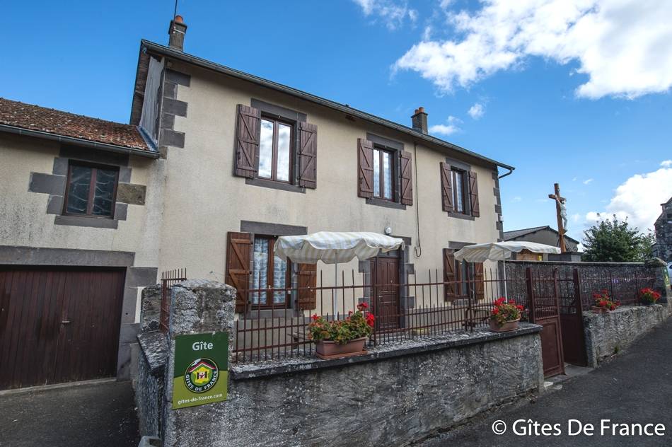 47 M² Gîte ∙ 2 Chambres ∙ 4 Personnes - Puy-de-Dôme