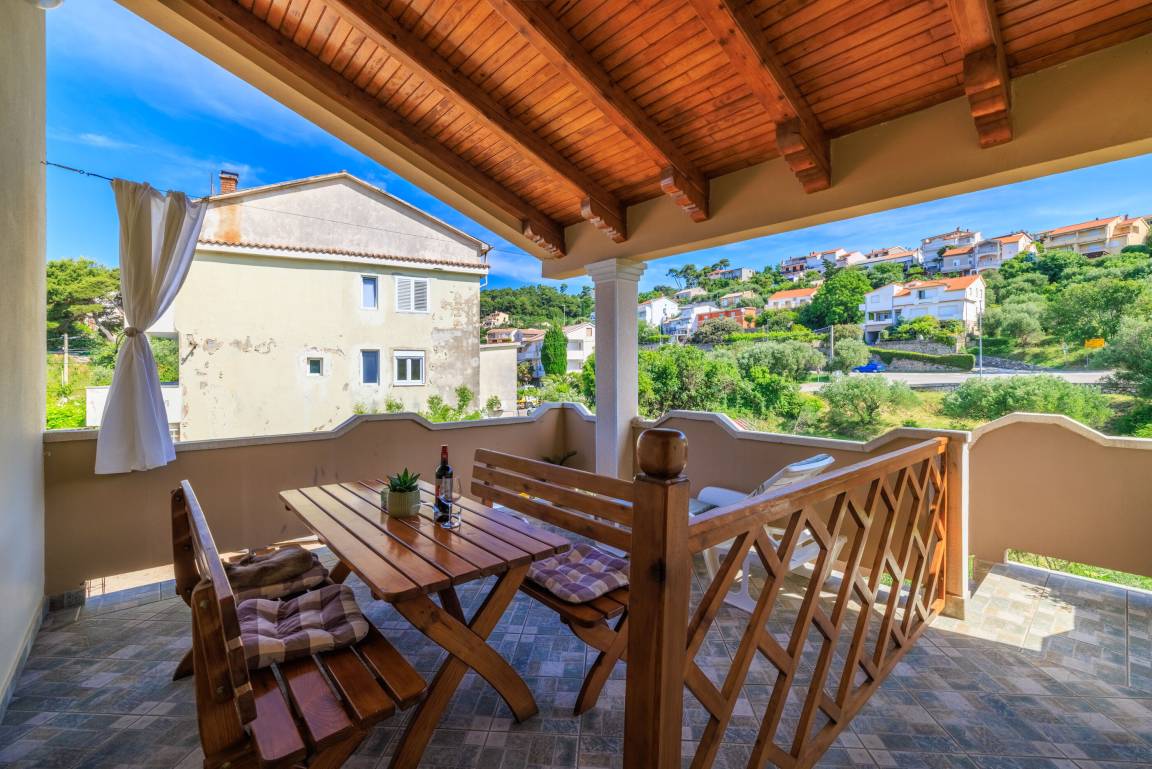 50 M² Apartment ∙ 2 Bedrooms ∙ 4 Guests - Rab