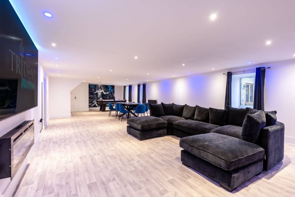 Cottage ∙ 6 Bedrooms ∙ 12 Guests - Shepton Mallet