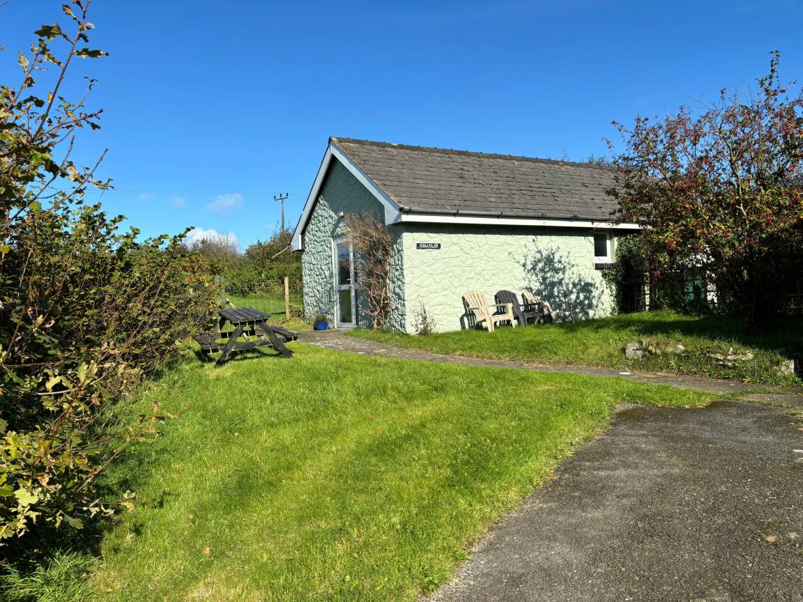 30 M² Cottage ∙ 2 Bedrooms ∙ 3 Guests - Aberporth