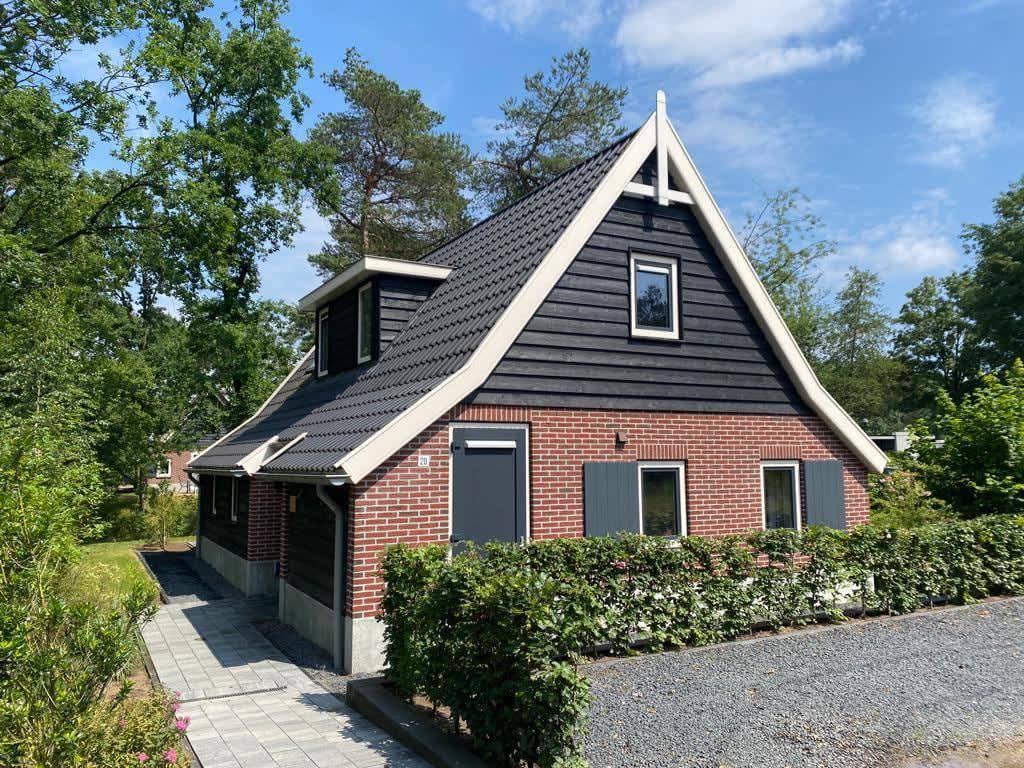 Bungalow ∙ 4 Bedrooms ∙ 8 Guests - Ede