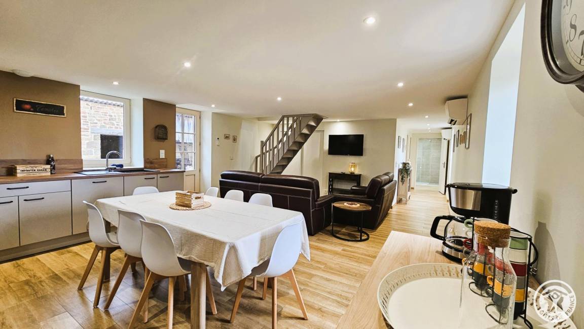 Gîte ∙ 4 Bedrooms ∙ 6 Guests - Martel