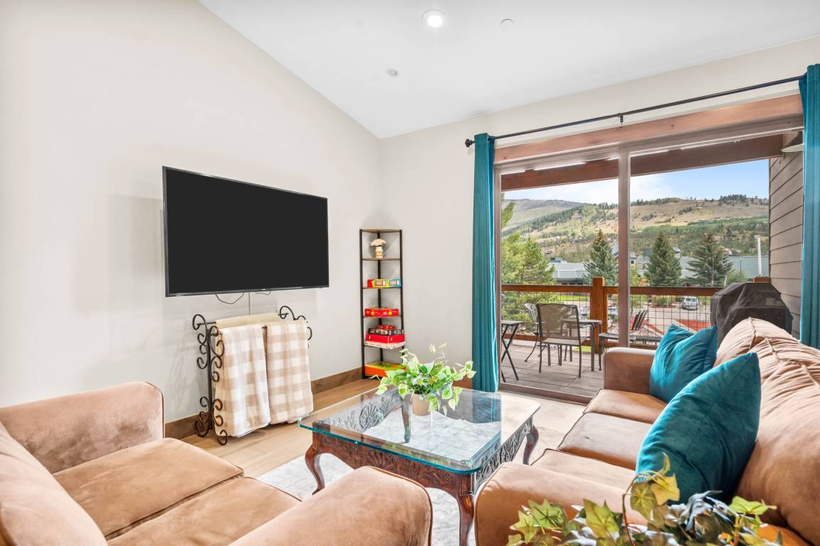 139 M² Condo ∙ 3 Bedrooms ∙ 7 Guests - Silverthorne, CO