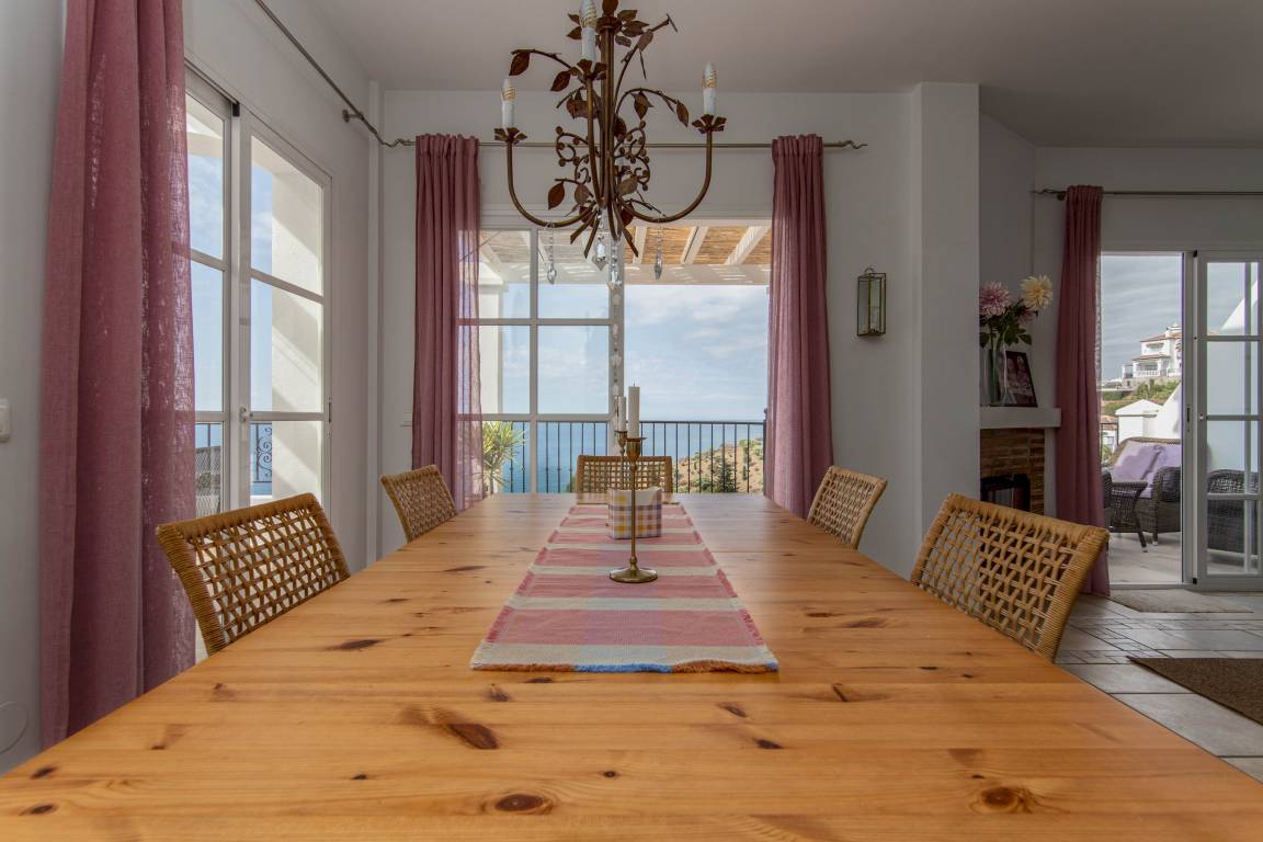 140 M² Villa ∙ 2 Schlafzimmer ∙ 4 Gäste - Torrox