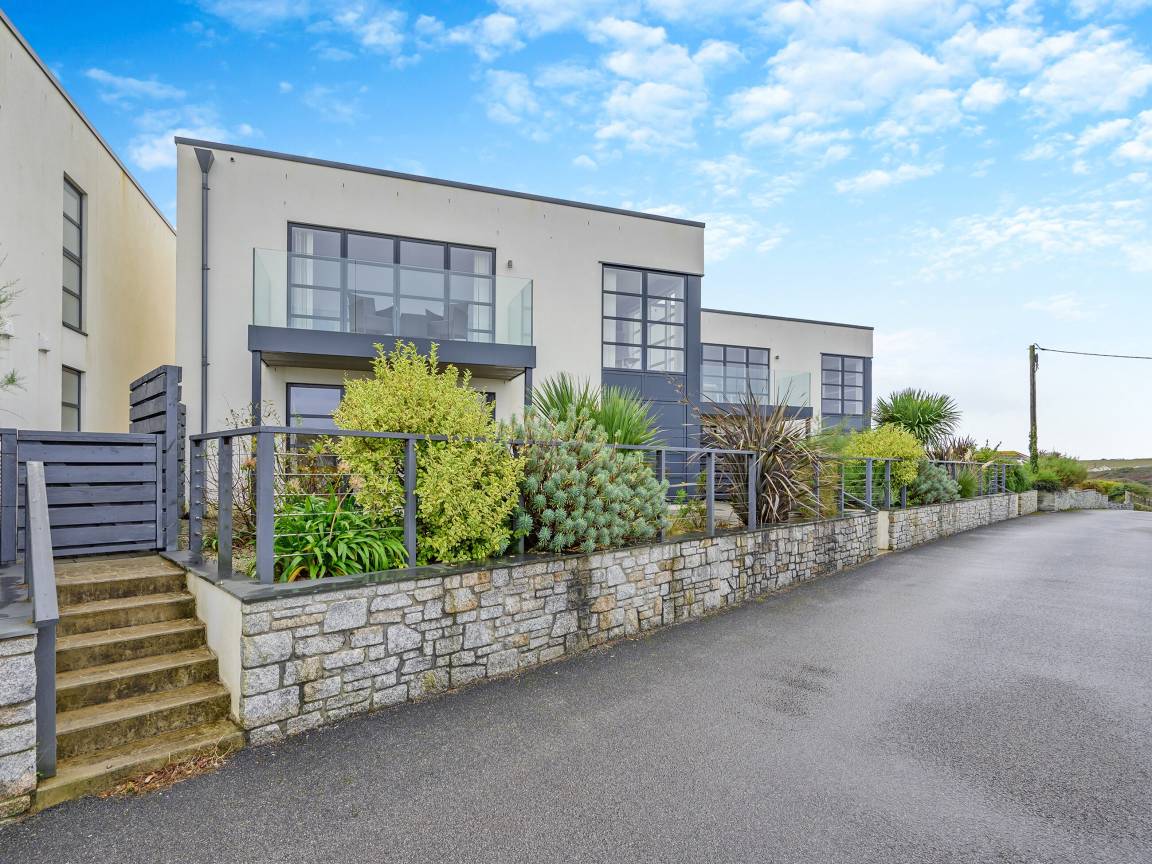 Cottage ∙ 4 Bedrooms ∙ 8 Guests - Crantock