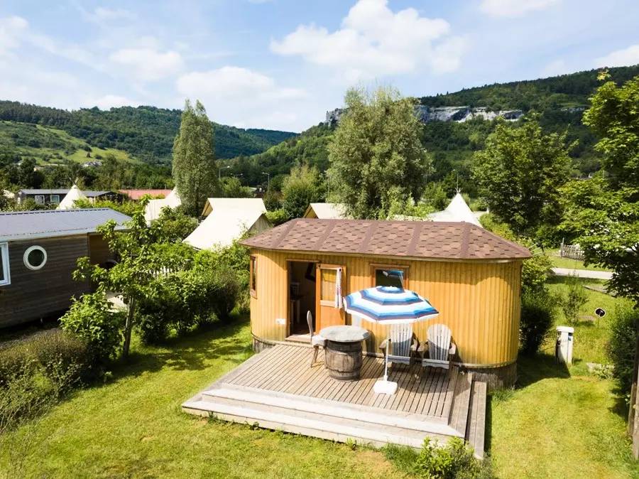 13 M² Mobil-home ∙ 1 Chambre ∙ 2 Personnes - Ornans