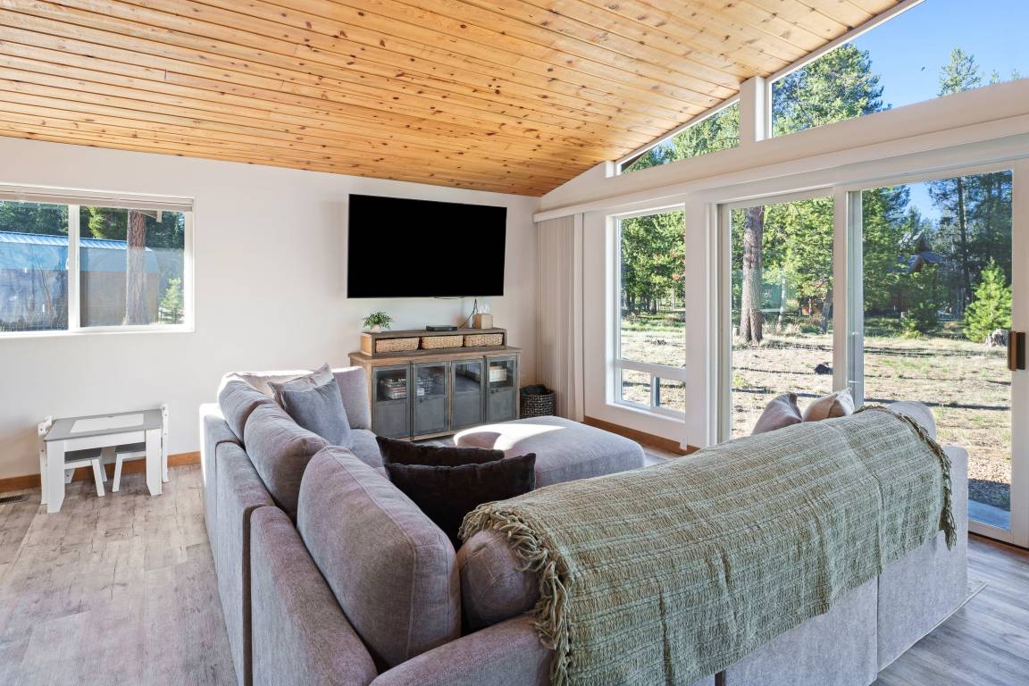 201 M² House ∙ 3 Bedrooms ∙ 6 Guests - Oregon