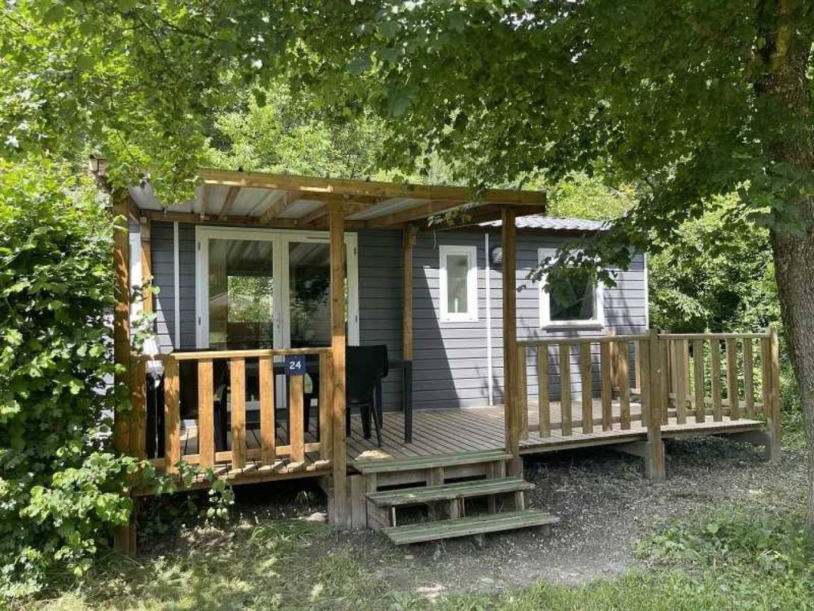 33 M² Camping ∙ 2 Chambres ∙ 4 Personnes - Bourg-Saint-Maurice